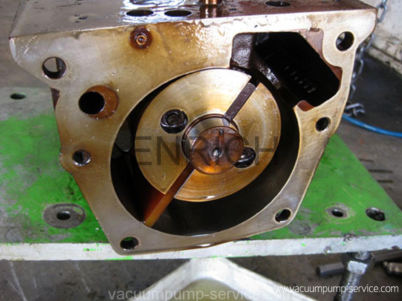 Repairing Two-stage Rotary Vane Vacuum Pump